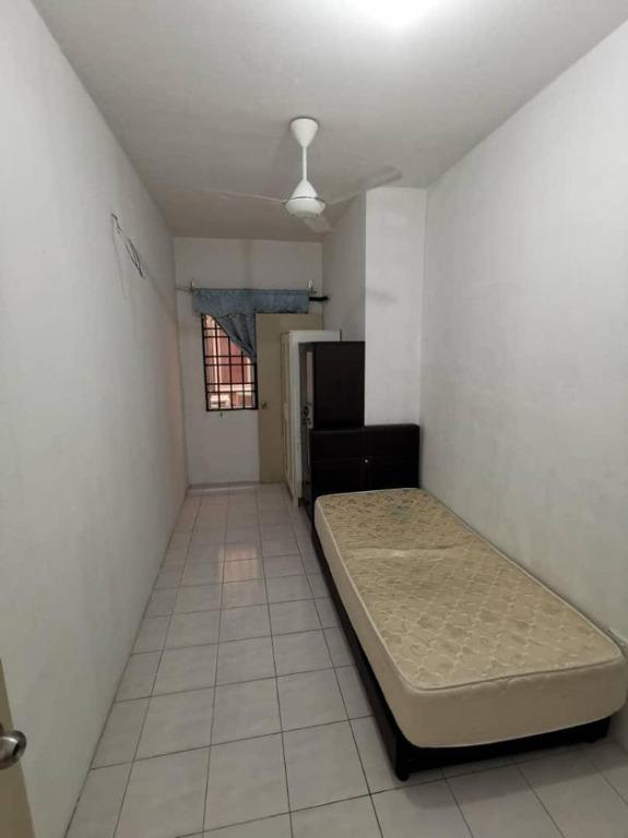 Suria Damansara Condominium Near LRT Lembah Subang Petaling Jaya ...