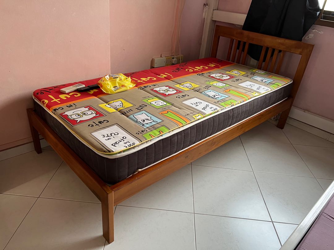 Used single sized bed that comes with bed frame, Furniture & Home ...