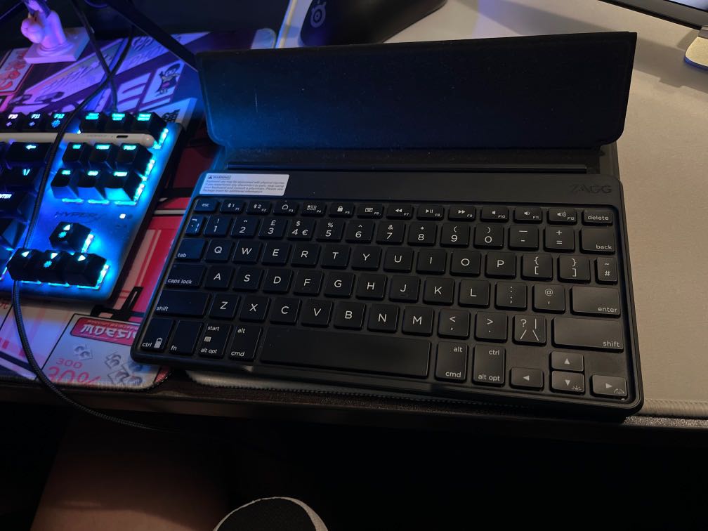 ZAGG Flex Universal Bluetooth Keyboard, Computers & Tech, Parts ...