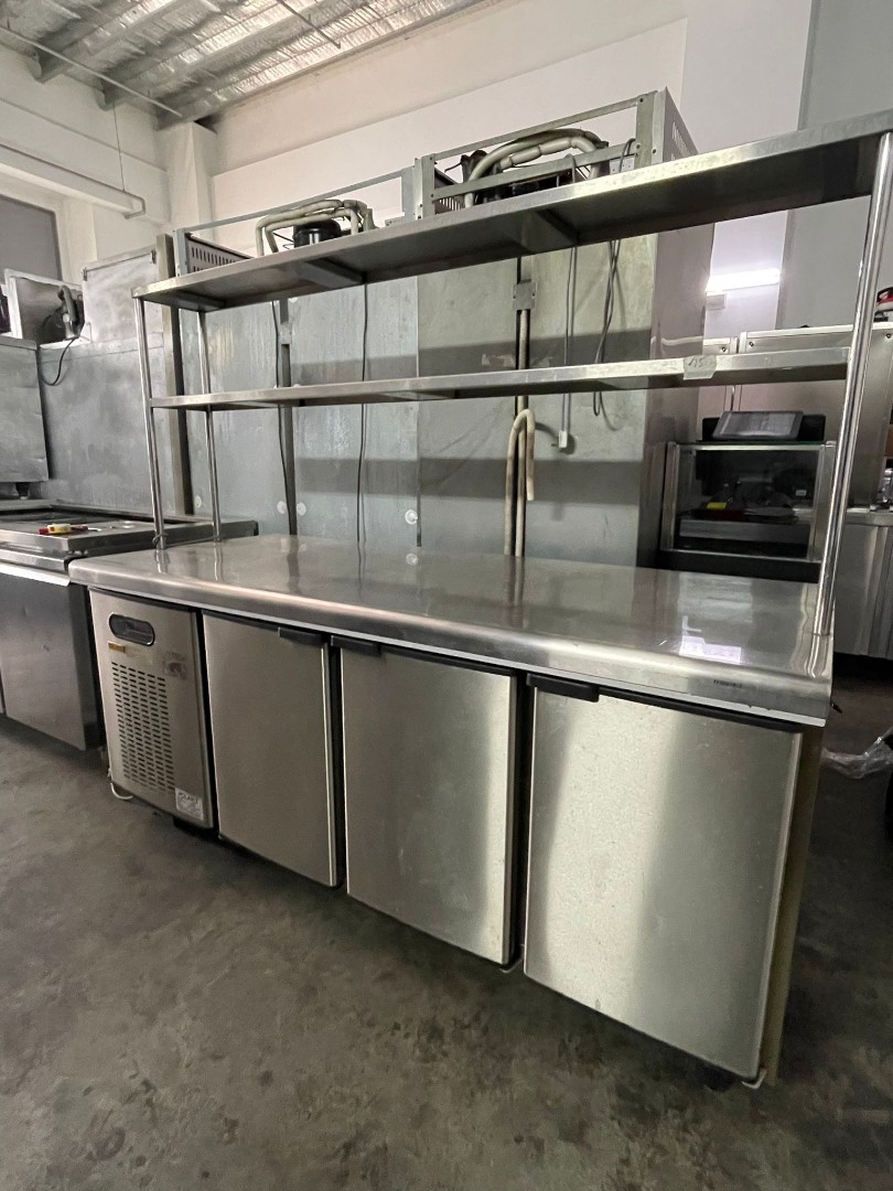 3 Door Under Counter Chiller Rack w/2 Tier - Commercial Kitchen ...