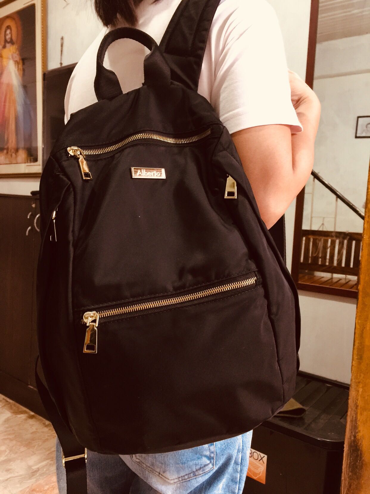 Alberto Backpack (anti theft) , Women's Fashion, Bags & Wallets ...