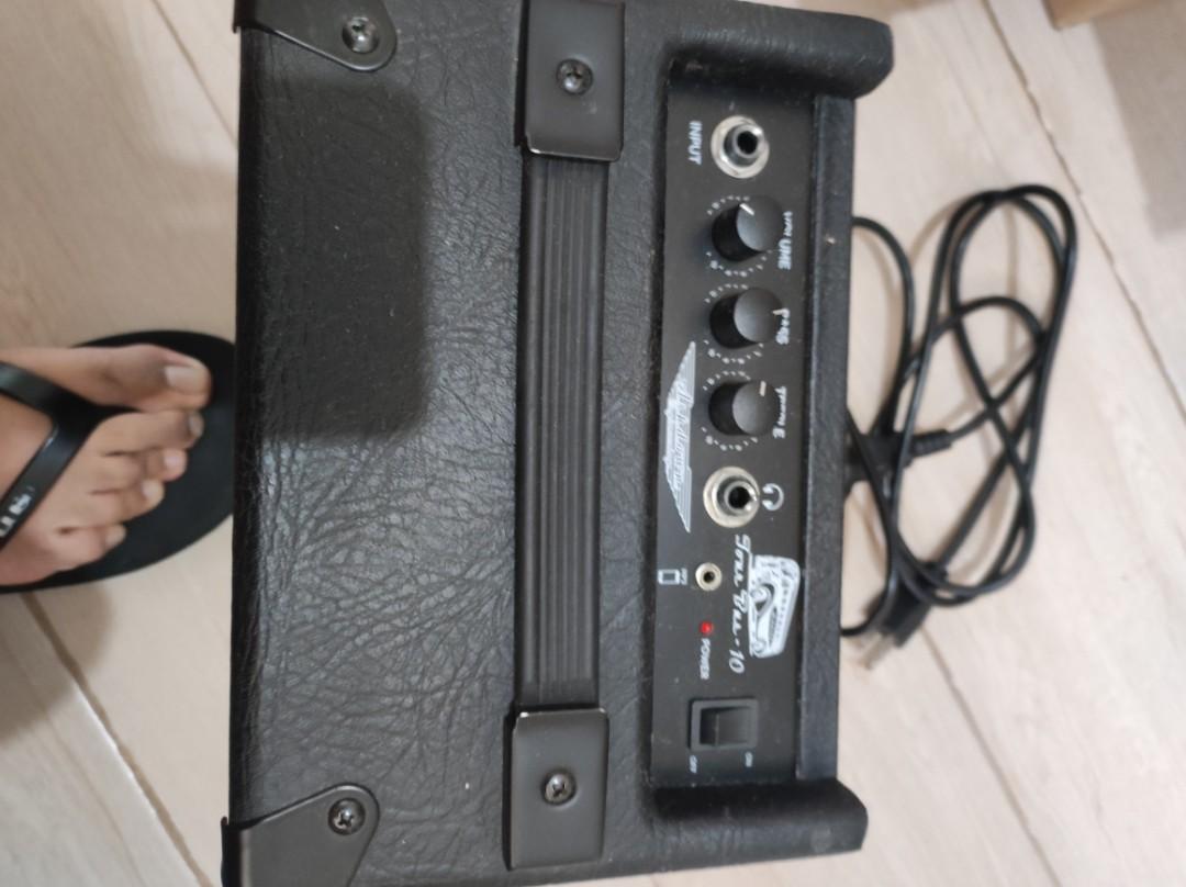ASHDOWN ENGINEERING TOUR BUS 10 BASS AMPLIFIER, Audio, Other Audio ...