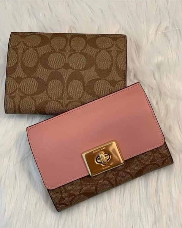 Coach F76789 Cassidy Turnlock Women's Medium Wallet In Signature Canvas ...