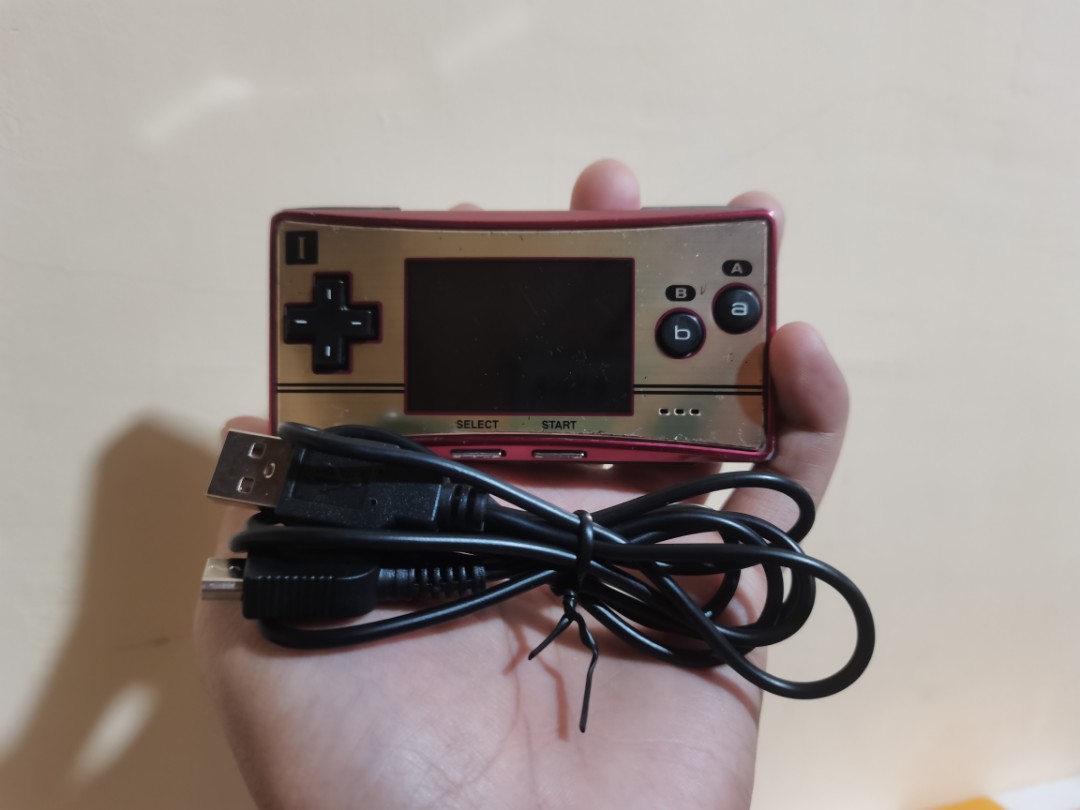 Gameboy Micro Famicom Limited Edition, Video Gaming, Video Game ...