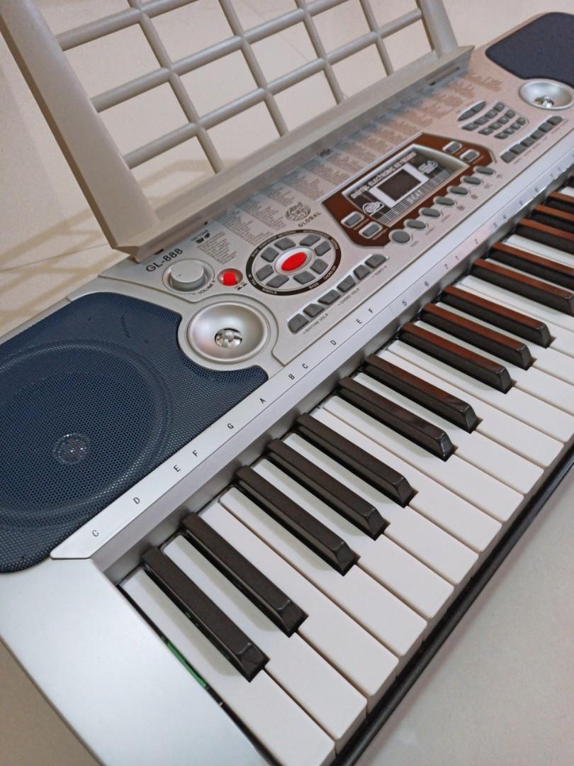 Global 888 Piano Keyboard, Hobbies & Toys, Music & Media, Musical ...