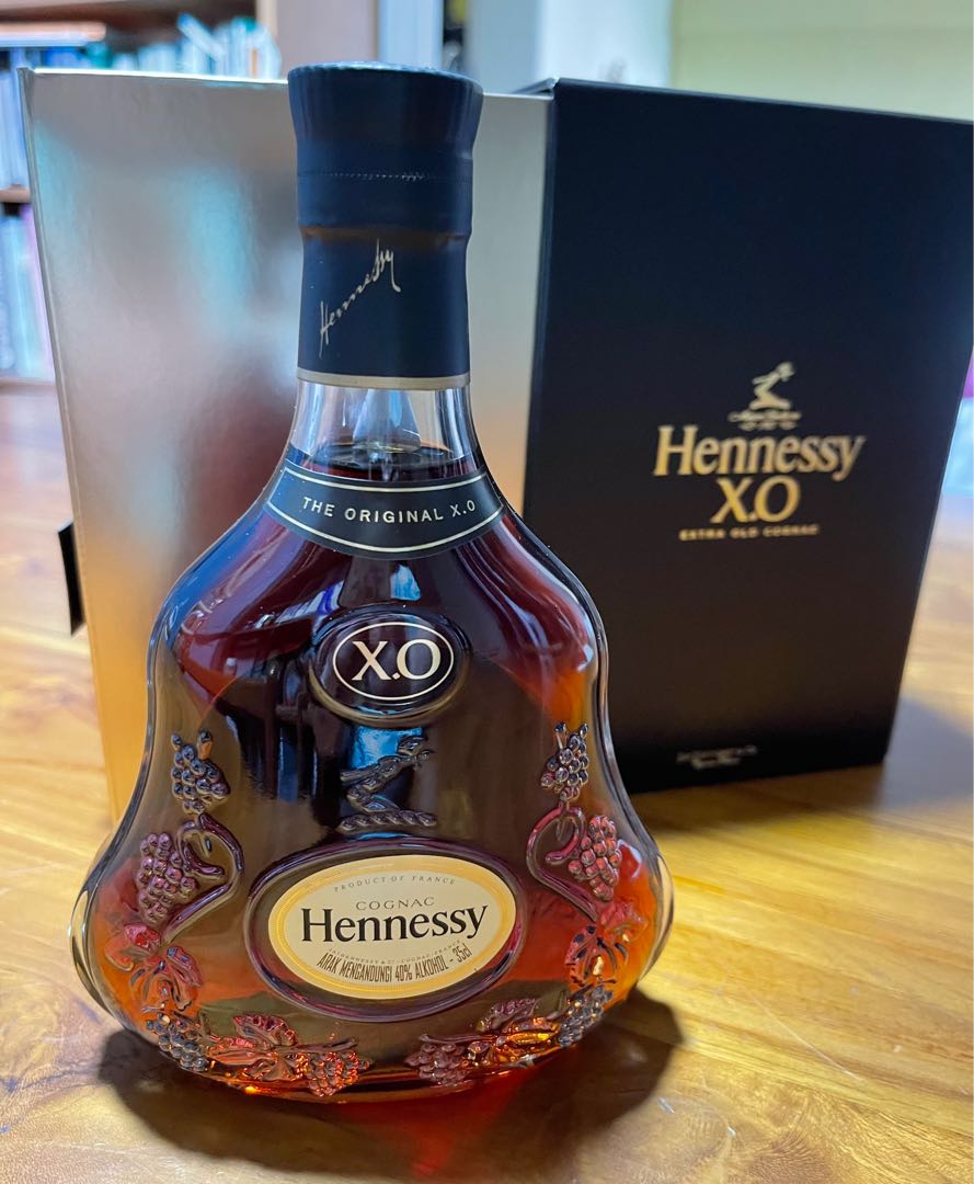 Hennessy XO EXTRA OLD COGNAC, Everything Else on Carousell