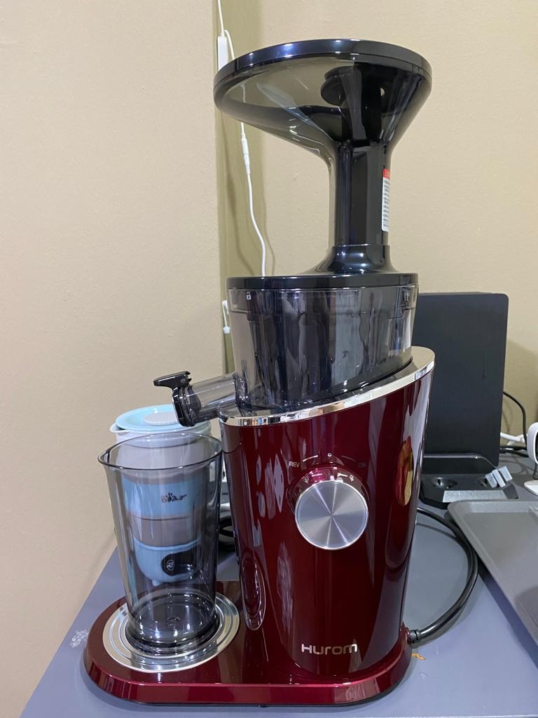 Hurom H100, TV & Home Appliances, Kitchen Appliances, Juicers, Blenders ...
