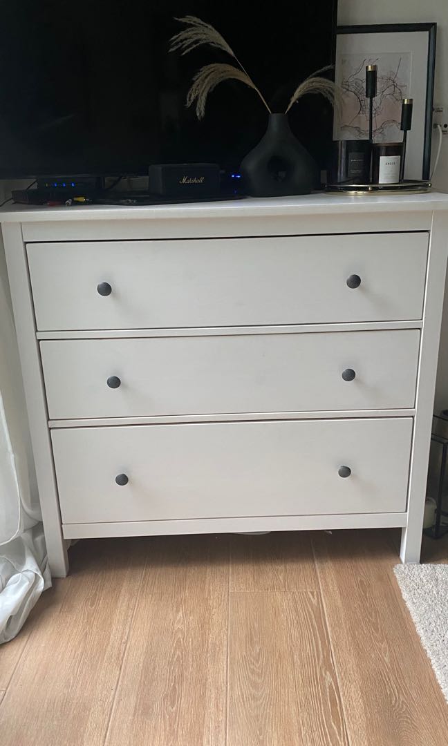Ikea HEMNES drawers, 傢俬＆家居, 傢俬, 書櫃、櫃子及架 - Carousell