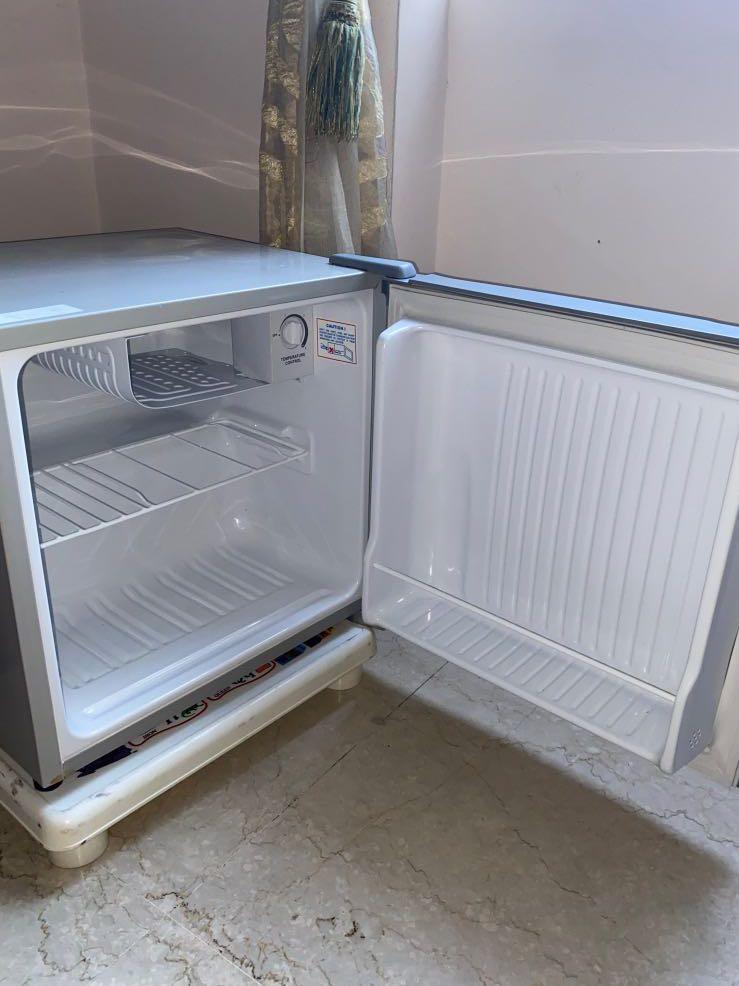 PANASONIC Mini Fridge, TV & Home Appliances, Kitchen Appliances ...