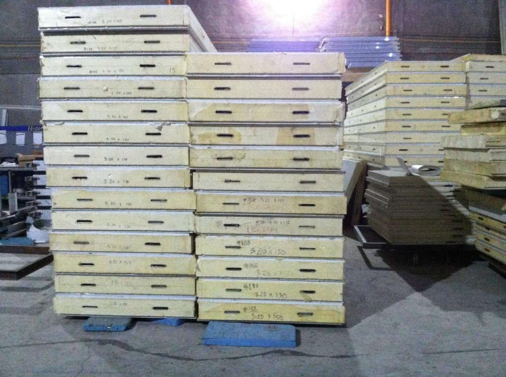 POLYURETHANE PANELS PLAIN/RIB, Furniture & Home Living, Home ...