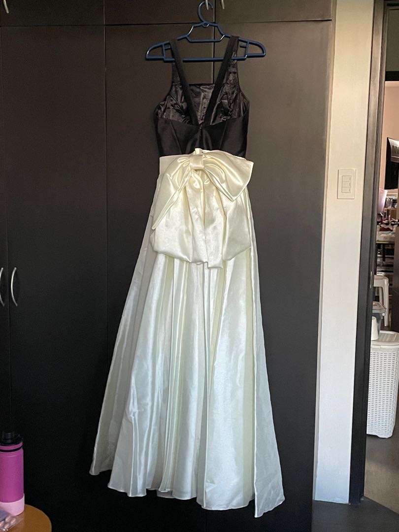 Prom dress used twice only, Women's Fashion, Dresses & Sets, Evening ...
