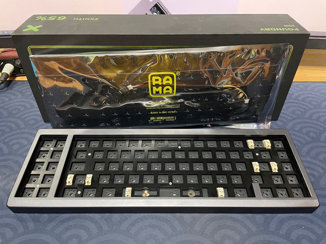 RAMA Ion Zenith Keyboard (Moon), Computers & Tech, Parts & Accessories ...