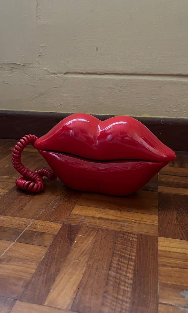 Retro Hot Lips Telephone, Hobbies & Toys, Memorabilia & Collectibles ...