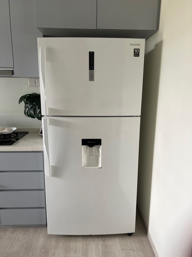 Samsung wide 2 door fridge, TV & Home Appliances, Kitchen Appliances ...