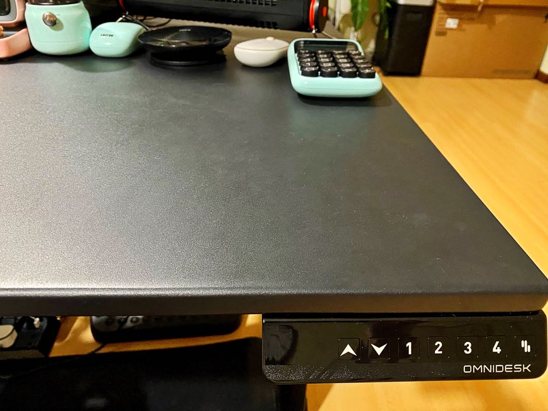 Like New Omnidesk ( 48 inch Table Top only Please read no legs ...