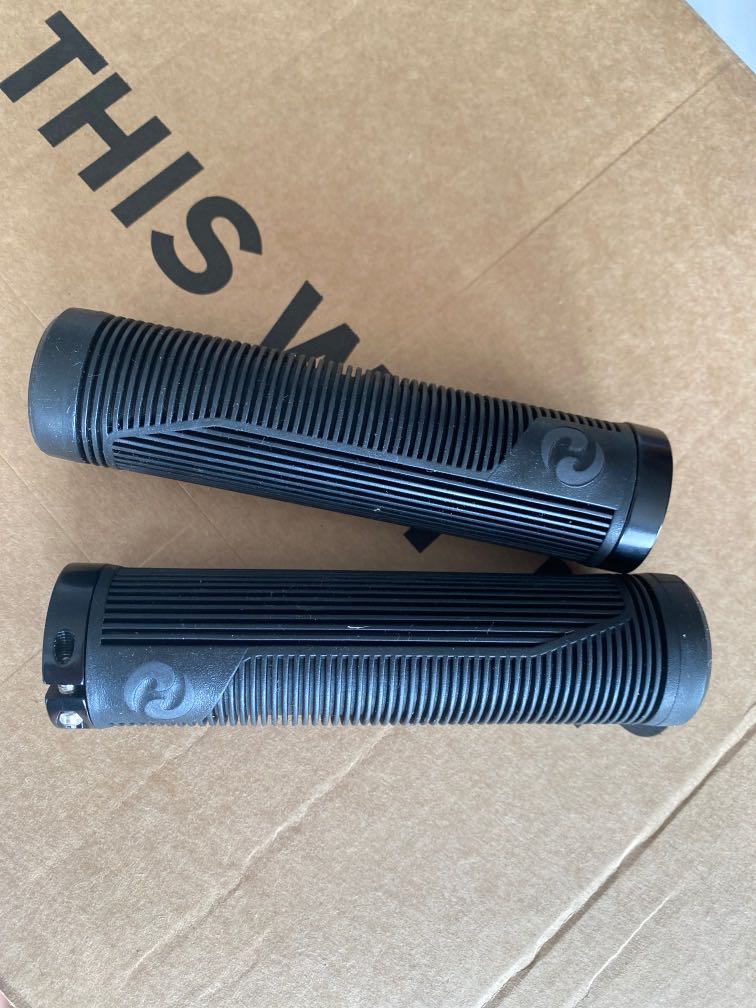 Brompton original handle grips, Sports Equipment, Bicycles & Parts ...