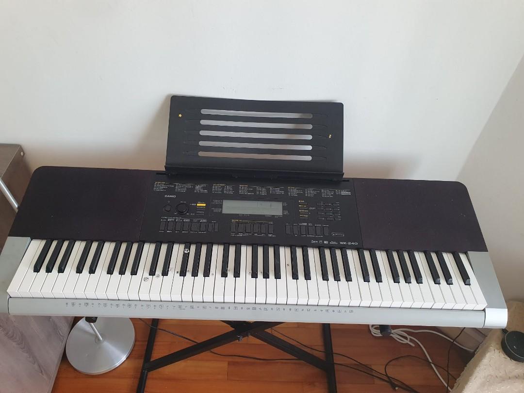 Casio wk240 keyboard, Hobbies & Toys, Music & Media, Musical ...