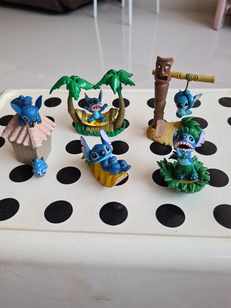 Disney stitch display set 5 designs set, Hobbies & Toys, Toys & Games ...