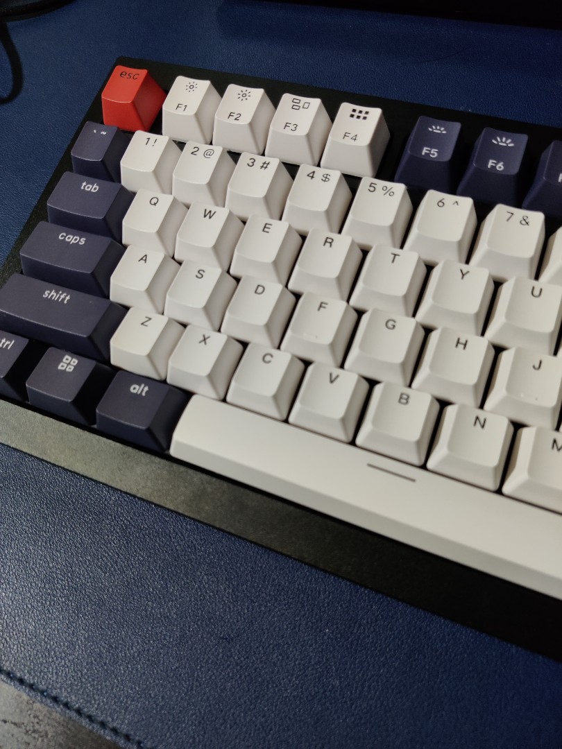 Keychron Q1 version 1 QMK/VIA compatible, Computers & Tech, Parts ...