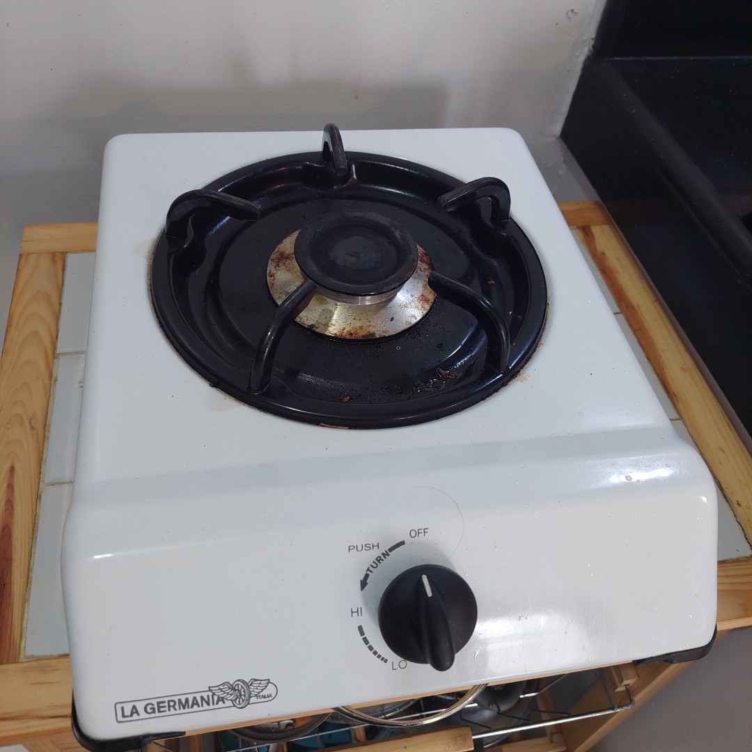 La Germania gas stove with Gasulette LPG tank, TV & Home Appliances ...