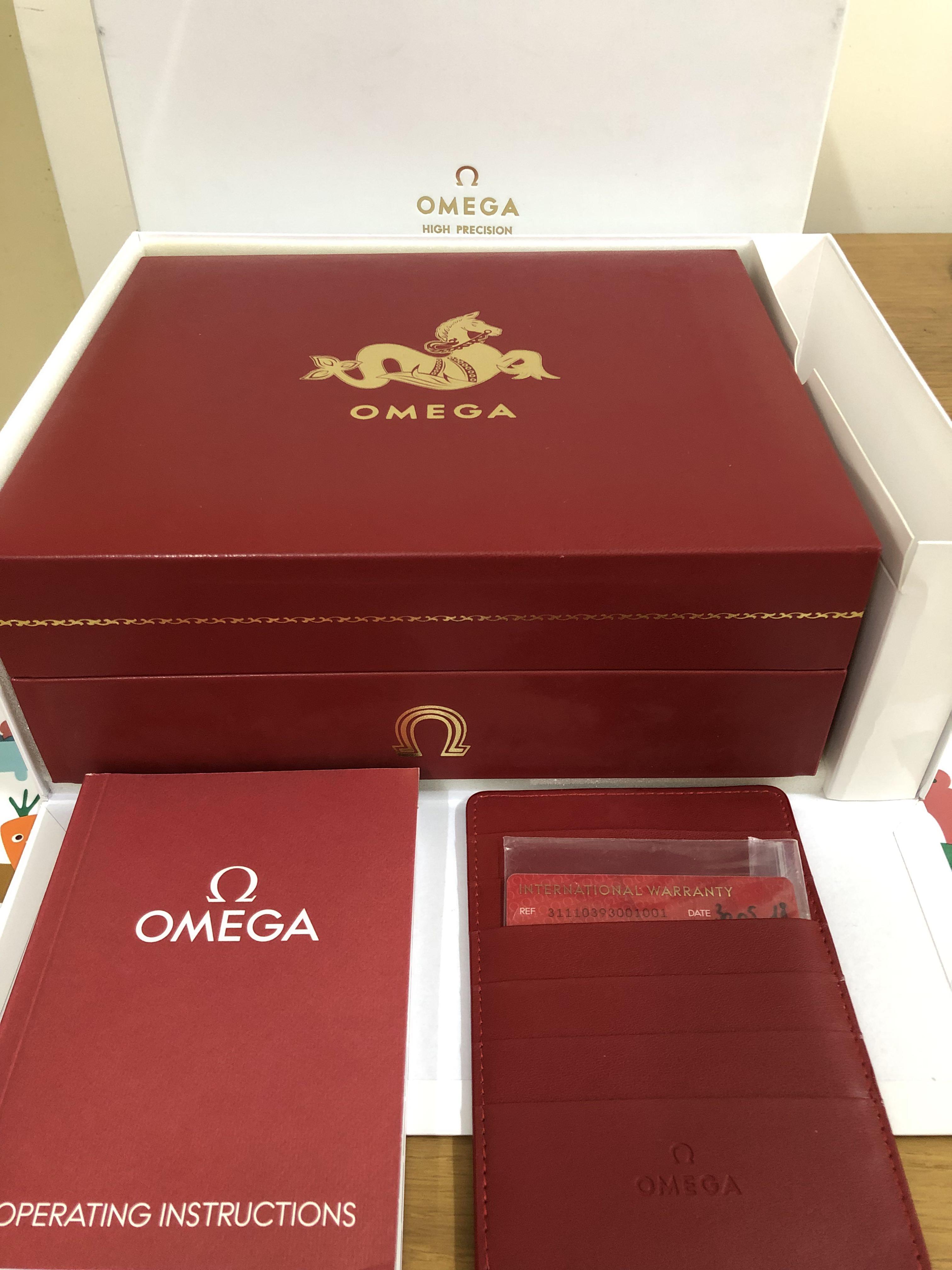 Omega Speedmaster “ The 1957 Trilogy” Trilogy Set Limited Edition, 名牌 ...