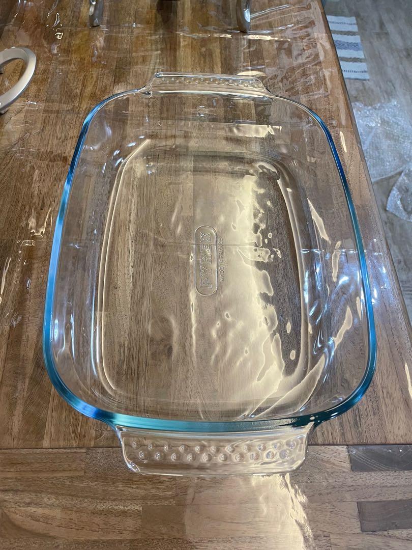 Pyrex buffet set, Furniture & Home Living, Kitchenware & Tableware ...