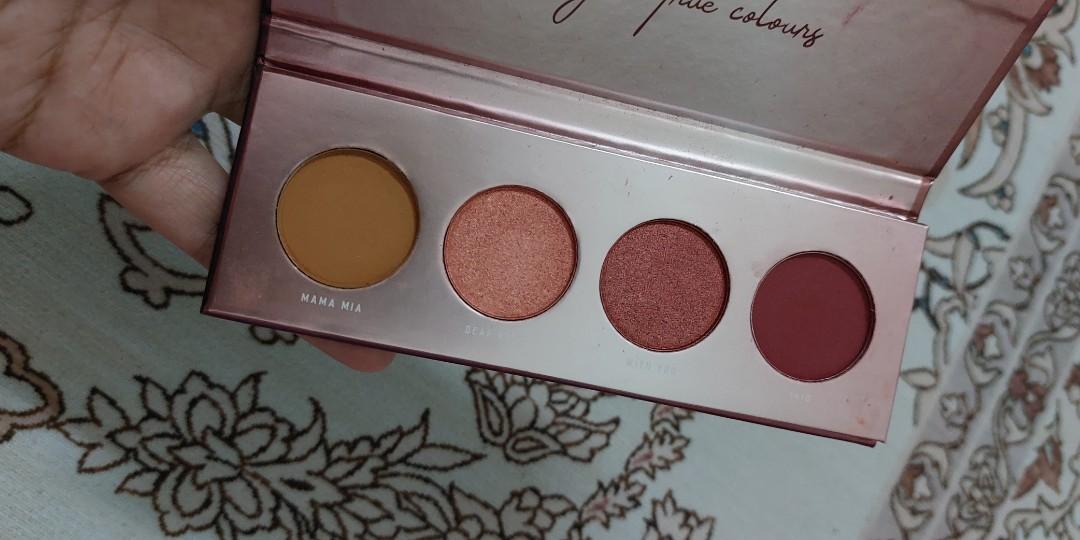 ANAS EYESHADOW PALLETE, Beauty & Personal Care, Face, Makeup on Carousell