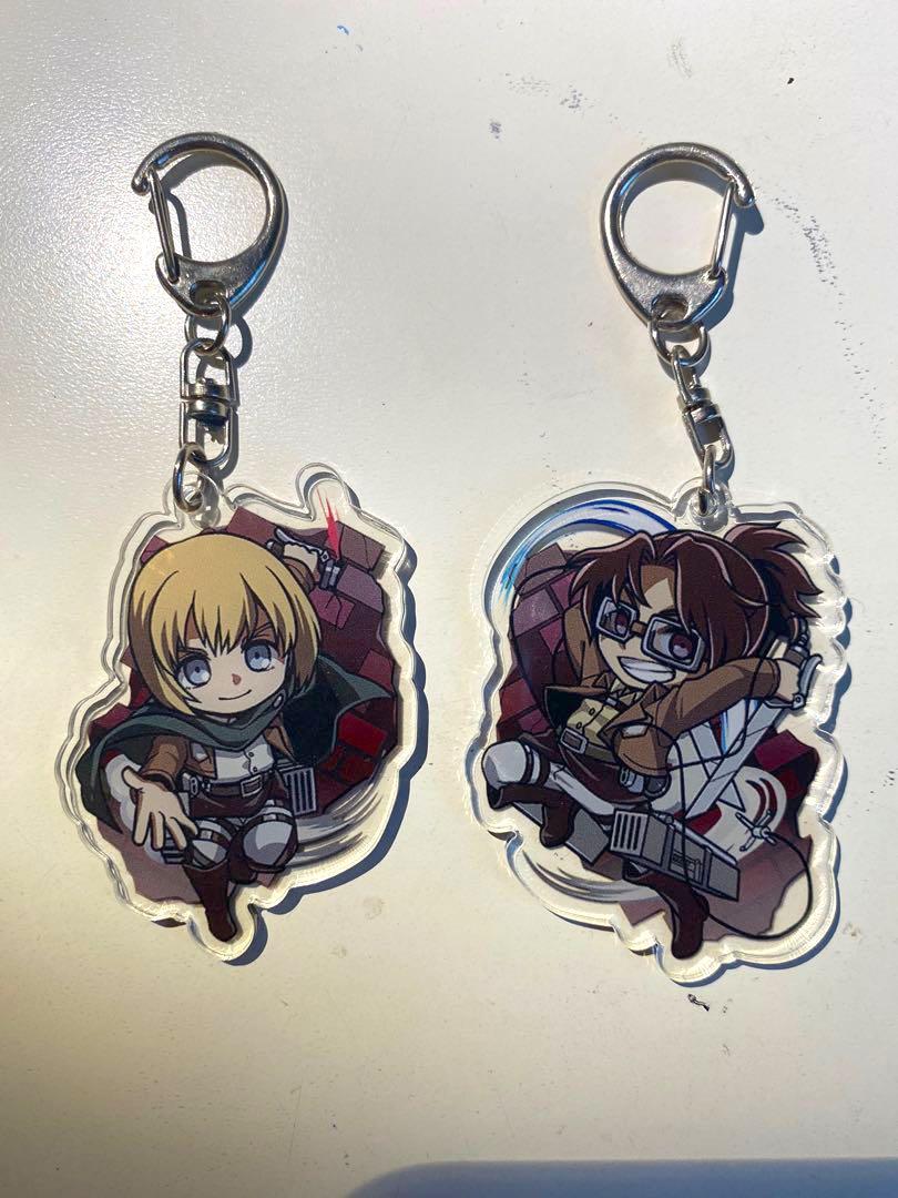attack on titan aot keychain, Hobbies & Toys, Memorabilia ...