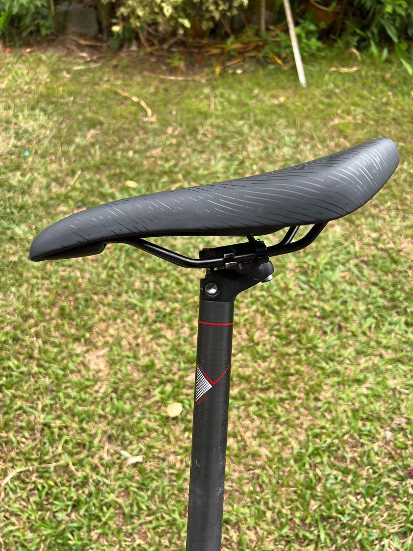 [Carbon seatpost + Saddle] Entity saddle and Carbon merida expert ...
