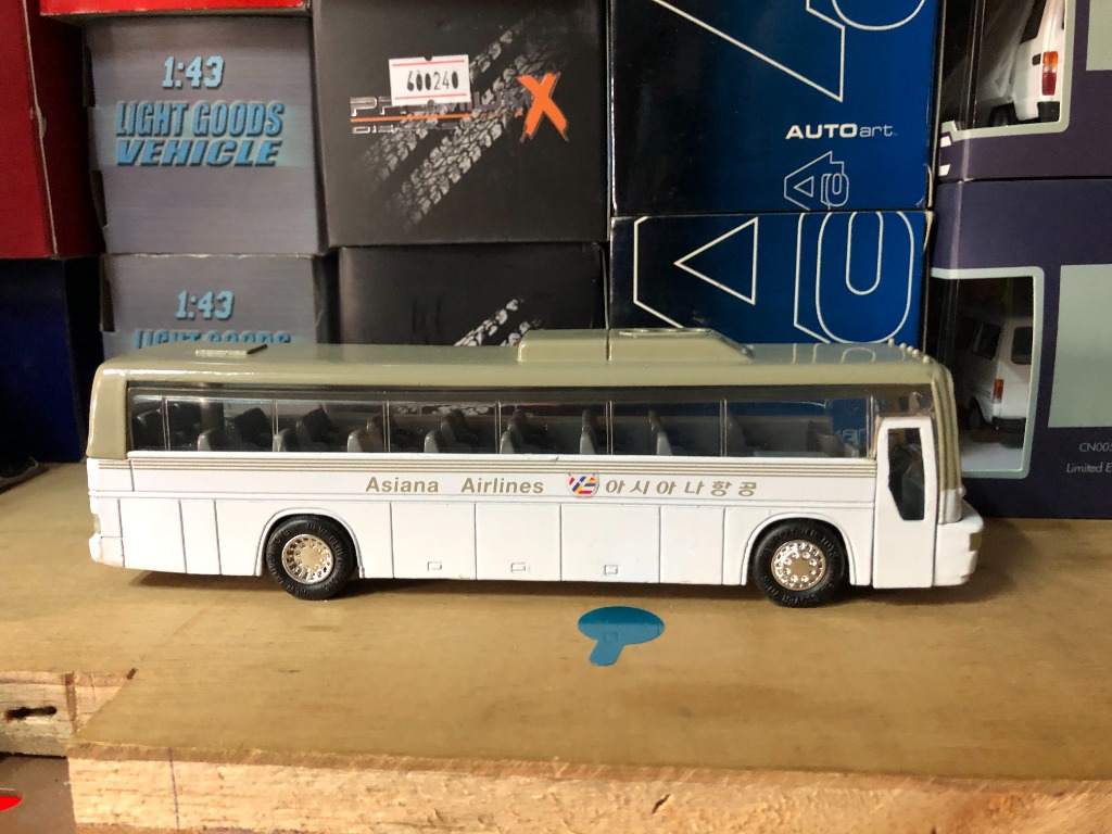 Daewoo Asiana airlines airport bus toy car clover toys Korea on Carousell