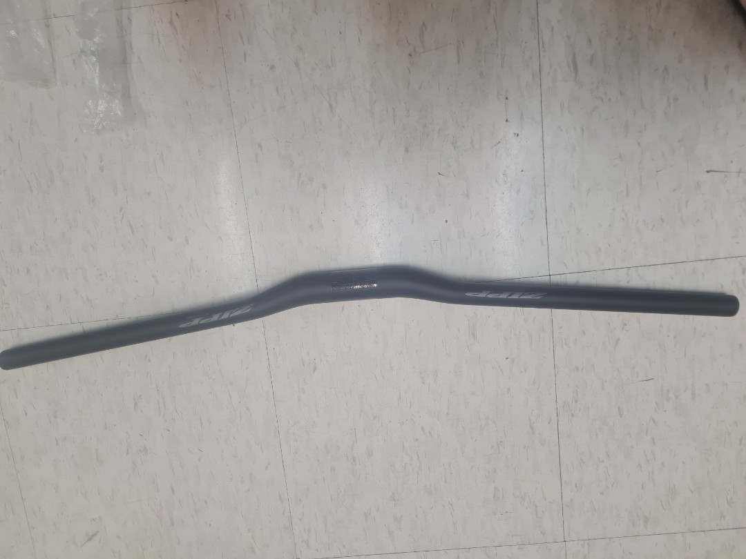 Handler bar, Sports Equipment, Bicycles & Parts, Parts & Accessories on ...