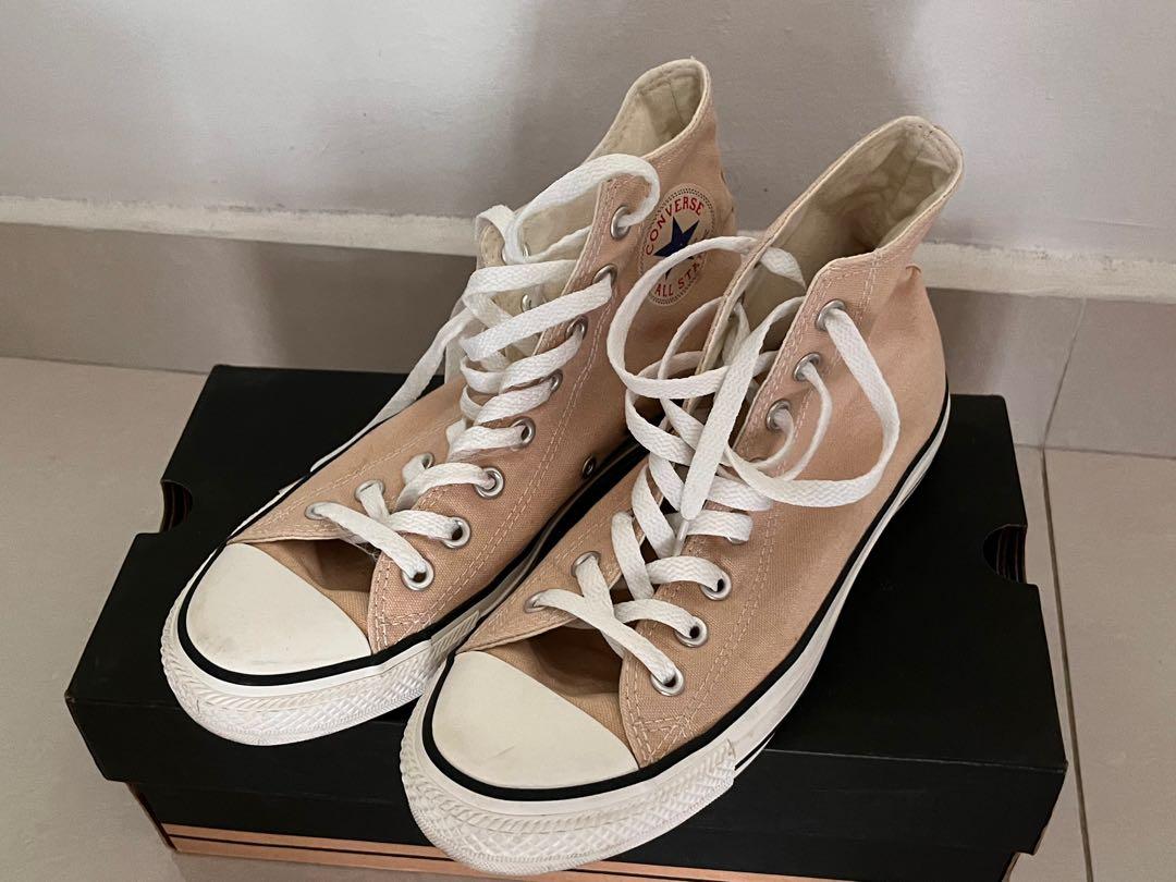 High Cut Converse, Women's Fashion, Footwear, Sneakers on Carousell