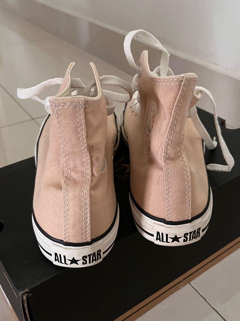 High Cut Converse, Women's Fashion, Footwear, Sneakers on Carousell
