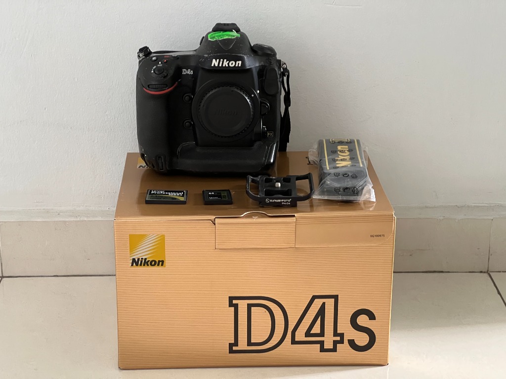 Nikon D4s with mint condition box and Formula 1 sticker, Photography ...