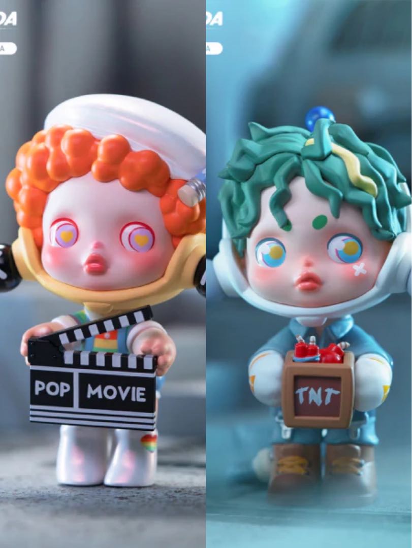 Popmart Skullpanda action! Cut! Blindboxes, Hobbies & Toys, Toys ...