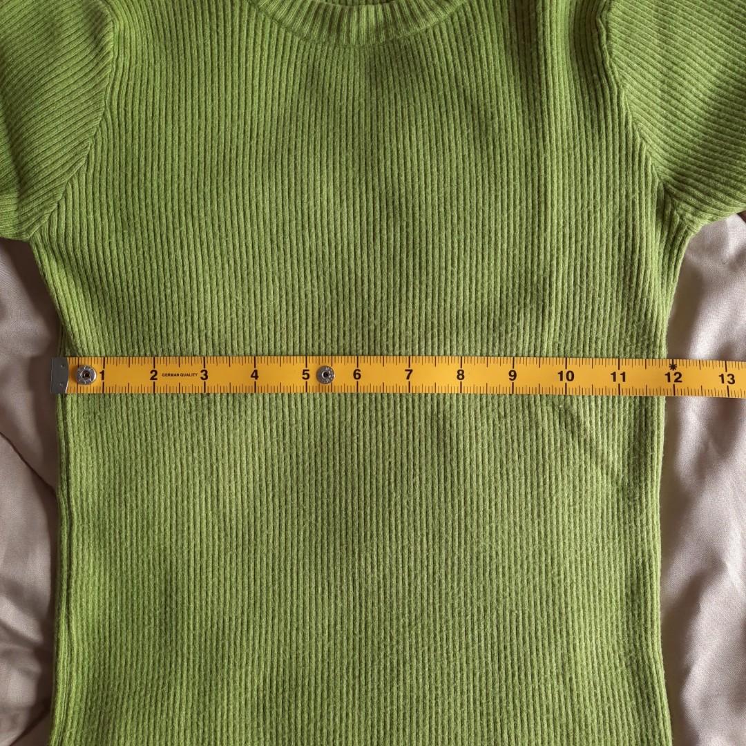 Ribbed Apple Green Top, Women's Fashion, Tops, Shirts on Carousell