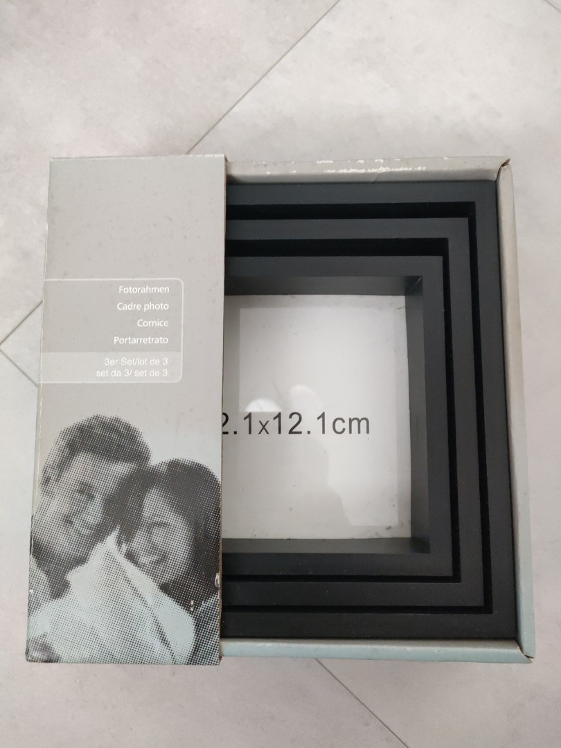 Square Photo frames - Set of 3, Furniture & Home Living, Home Decor ...