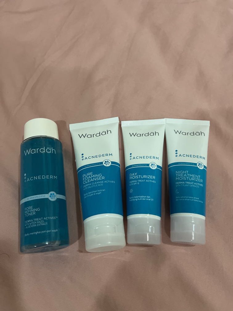 Wardah acnederm set, Beauty & Personal Care, Face, Face Care on Carousell