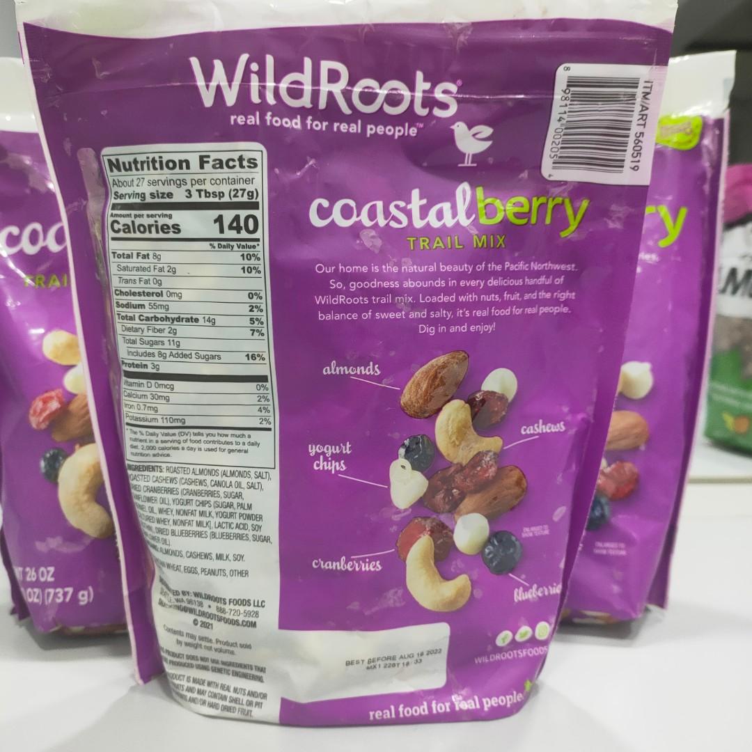 WildRoots Coastal Berry Trail Mix, 737g, Food & Drinks, Packaged ...