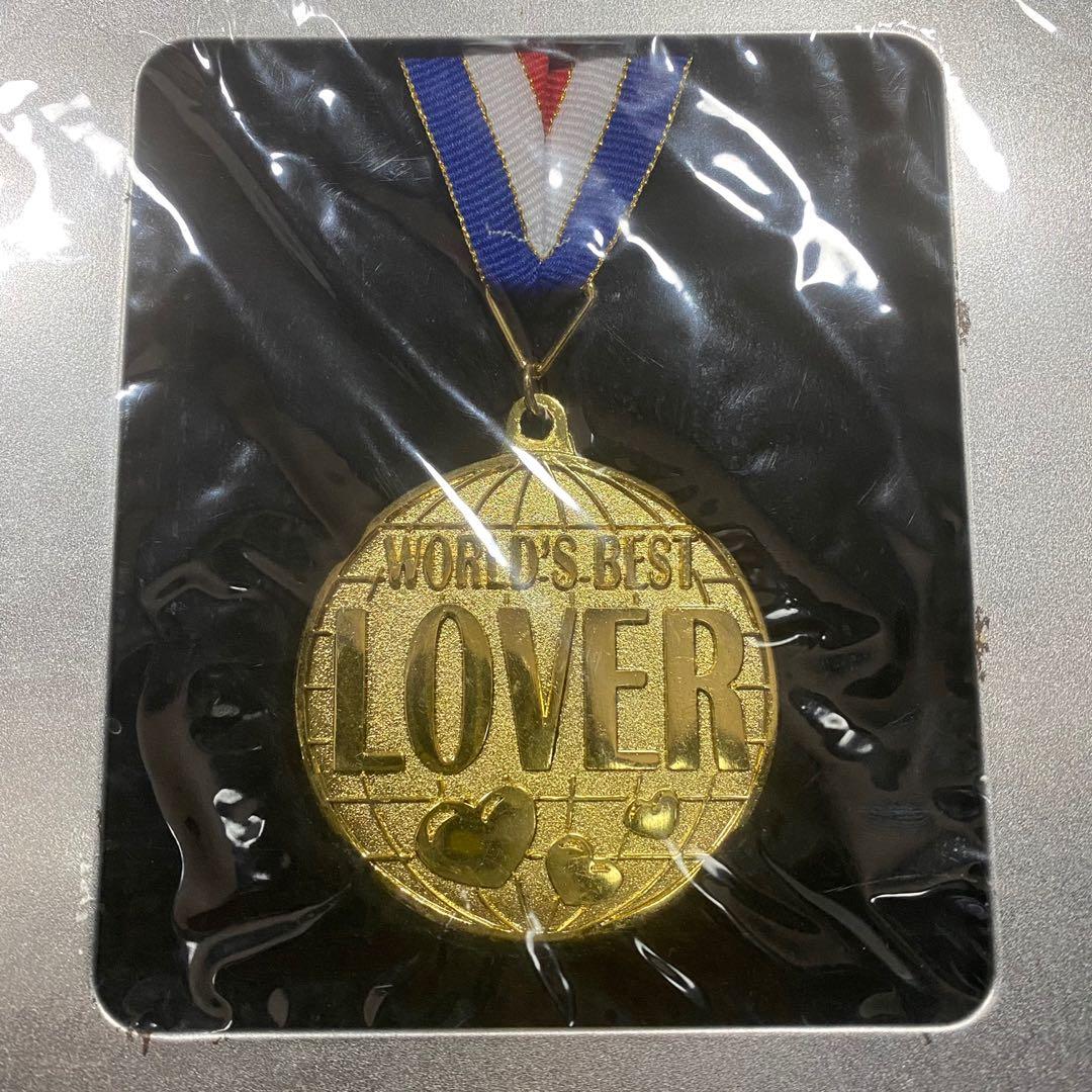 [全新未開過] World’s Best Lover Award 獎牌 Gold Medal, 興趣及遊戲, 手作＆自家設計, 工藝用品及工具 ...