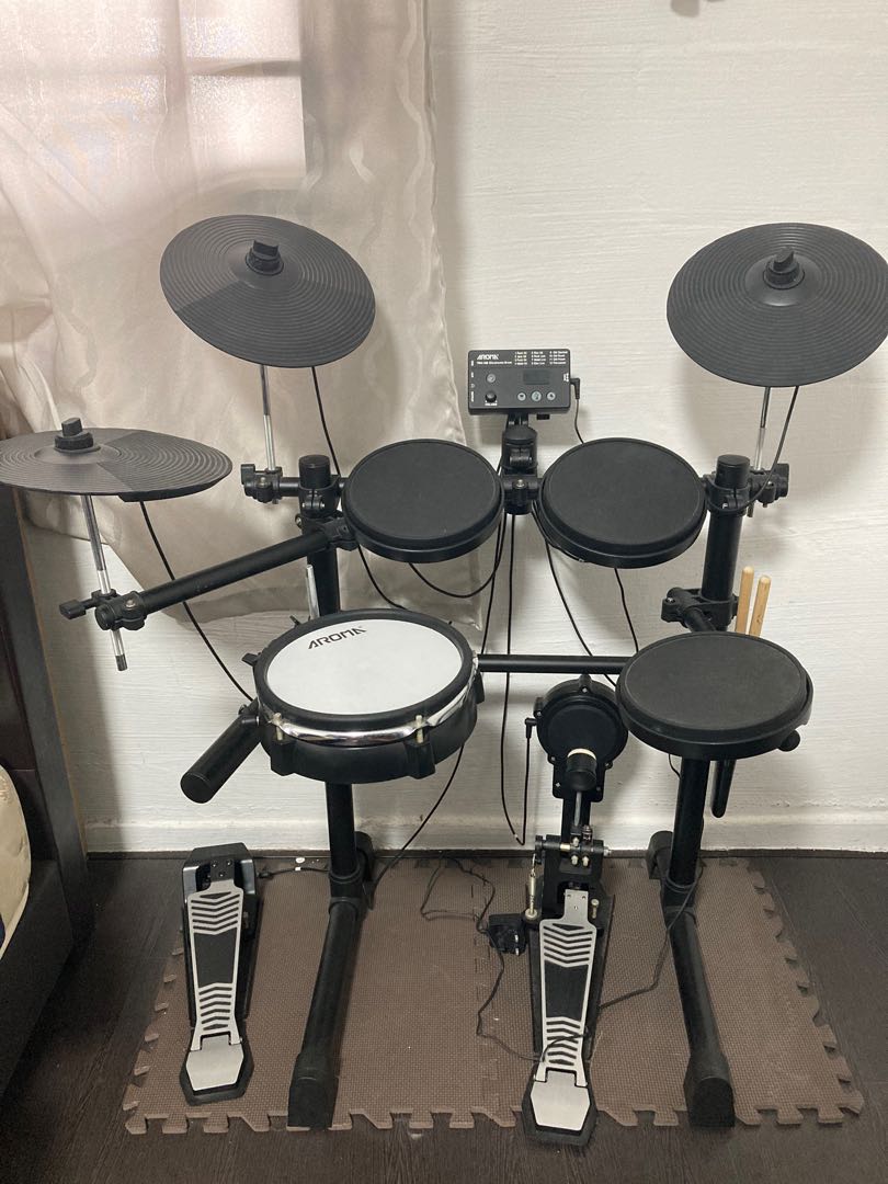 Aroma TDX 15S Electronic Drum Kit, Hobbies & Toys, Music & Media ...