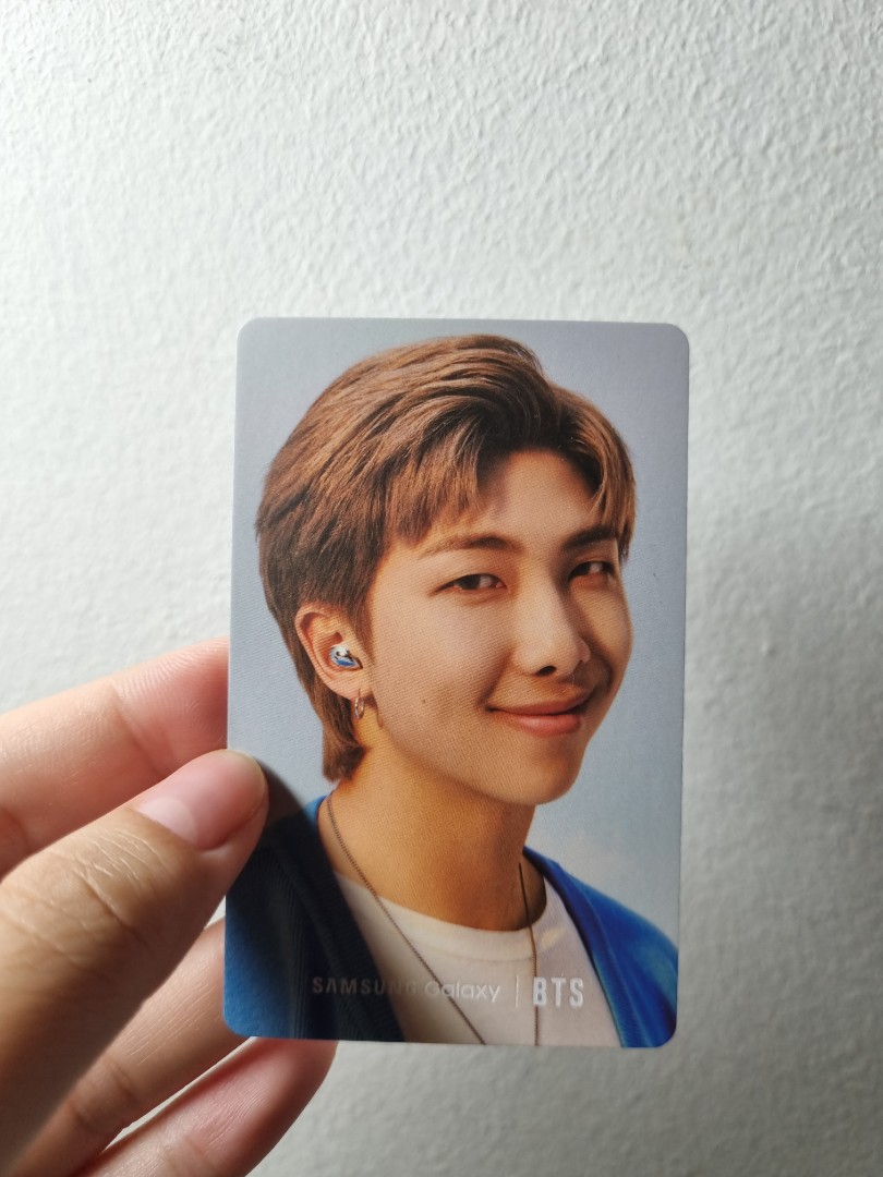 BTS limited edition collectable cards, Hobbies & Toys, Memorabilia ...