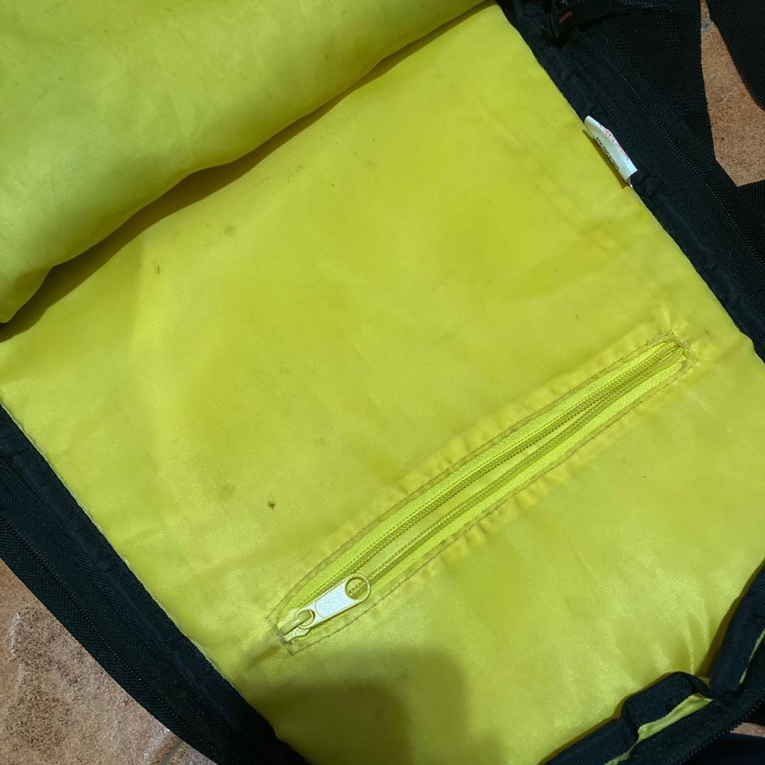 Converse Backpack Red Old School 2000s bag, Men's Fashion, Bags ...