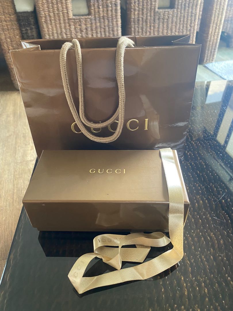 Gucci box and paperbag, Women's Fashion, Watches & Accessories ...