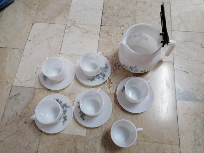 Hanamori tea set, Furniture & Home Living, Kitchenware & Tableware ...