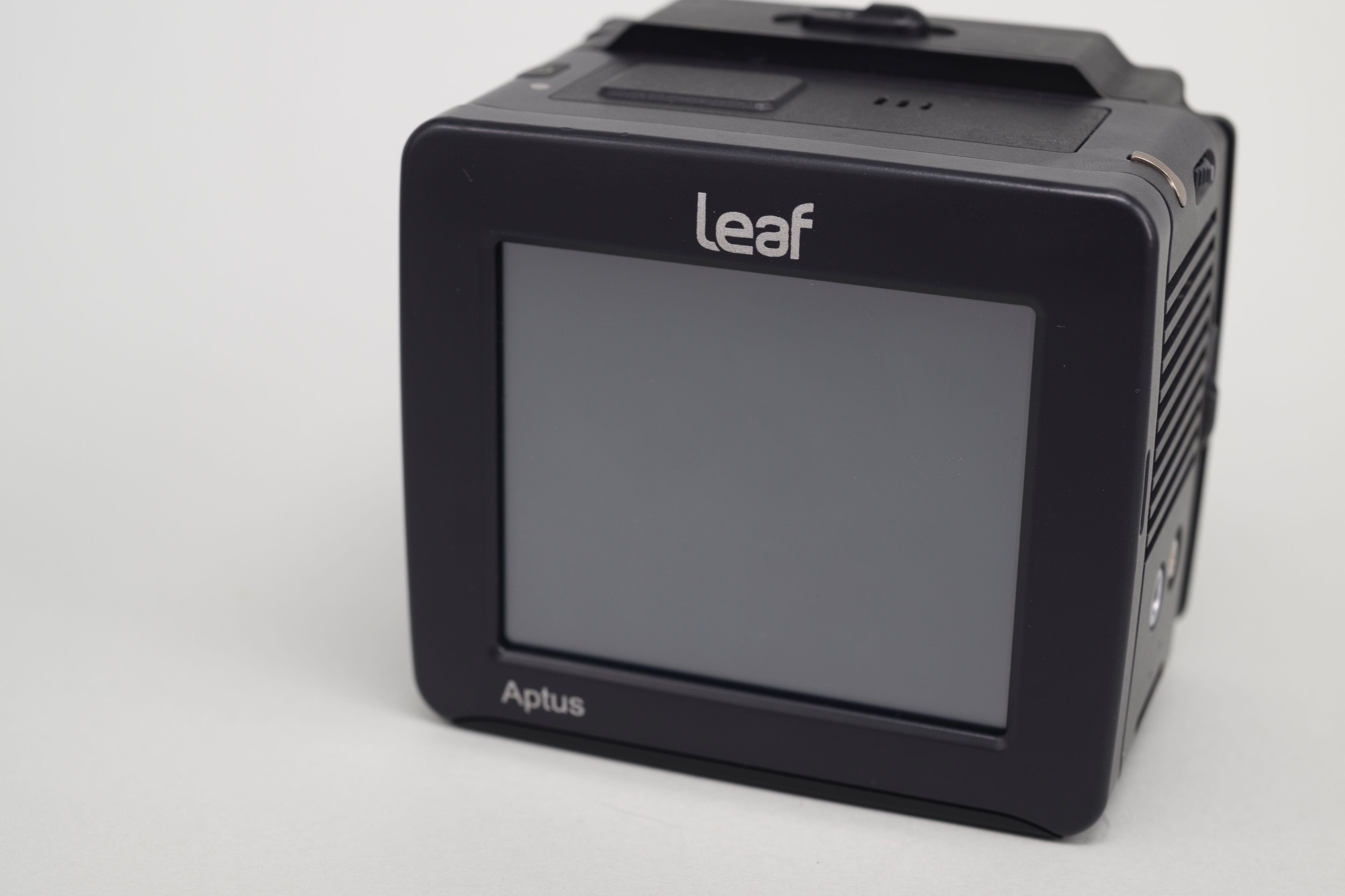 Leaf Aptus 75s digital back for Hasselblad V camera, Photography ...