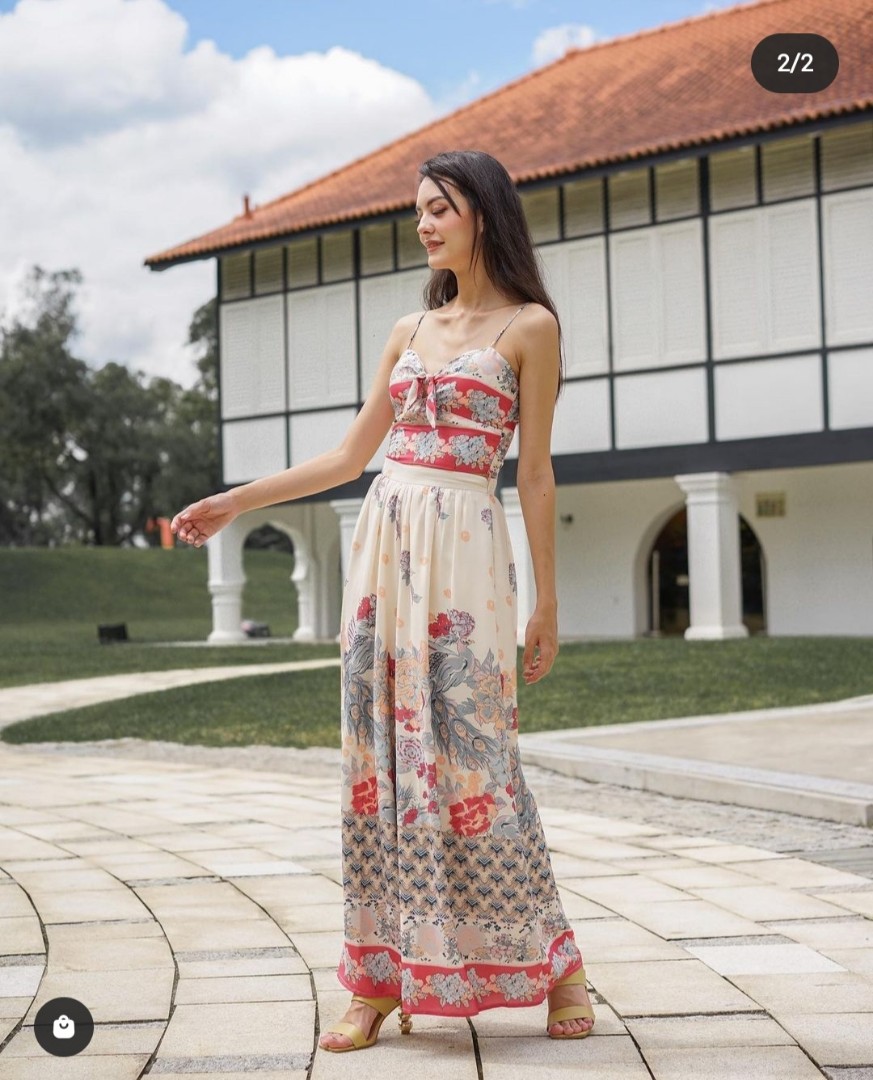 MDS Hiro Flared Pants, Women's Fashion, Bottoms, Other Bottoms on Carousell