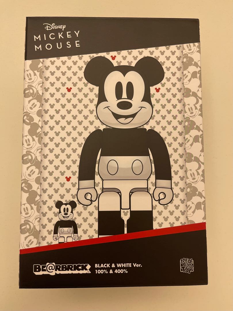 Mickey Mouse 2020 B/W ver. 100%+400% Bearbrick Disney, 興趣及遊戲, 玩具 & 遊戲類 ...