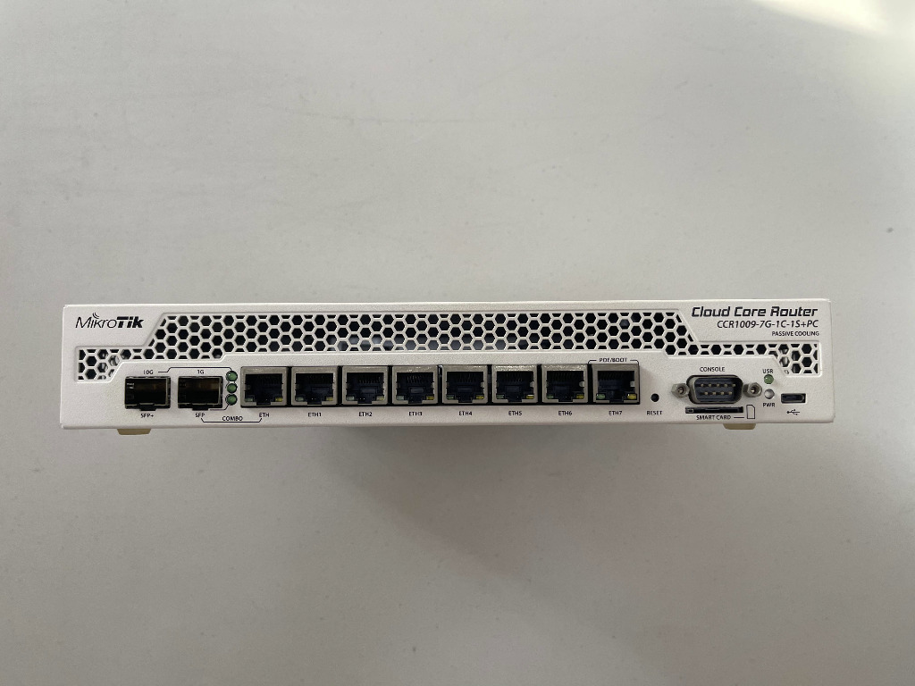MikroTik Cloud Core Router CCR1009 (Model : CCR1009-7G-1C-1S+PC ...