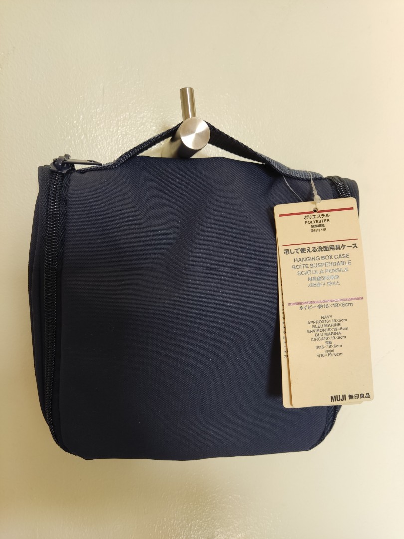 Muji Toiletry Pouch, Women's Fashion, Bags & Wallets, Purses & Pouches ...